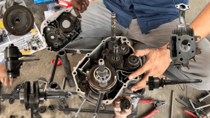 Range Rover Engine Fitting Services in Uk | Range Rover Garage